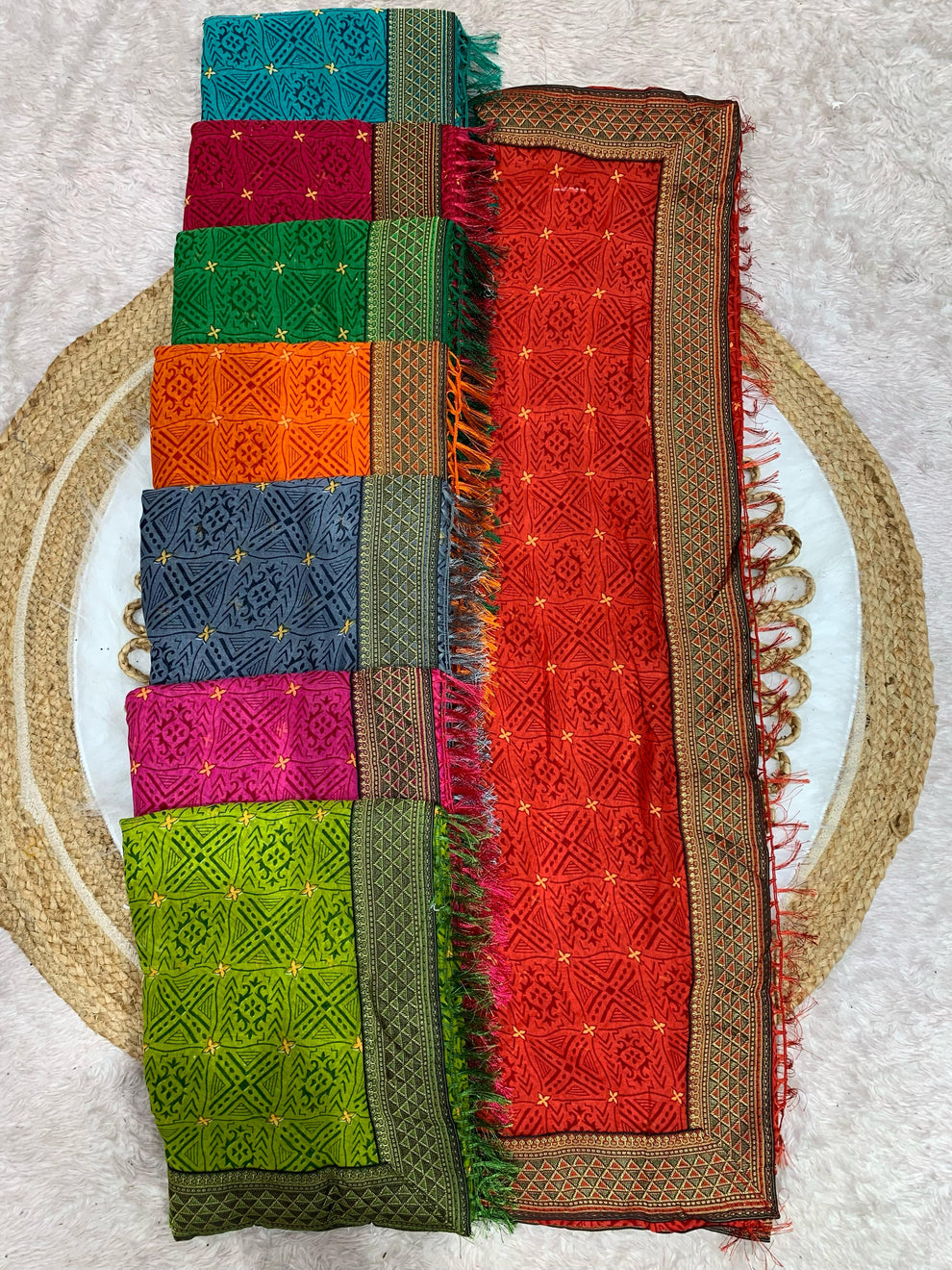 SV-7013 RENIYAL SAREE WITH 3 INCH MAHARANI BORDER WITH JHALAR BEAUTIFU ...